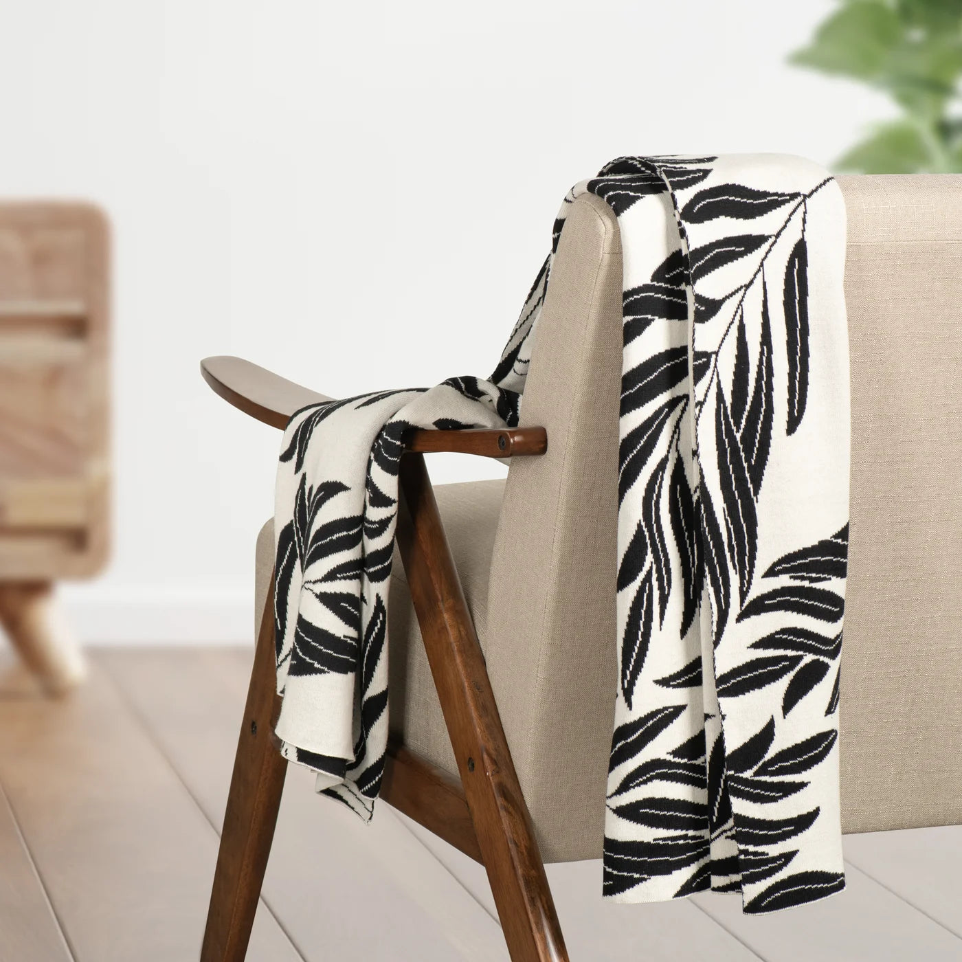 WILLOW LEAF JACQUARD KNIT THROW – Wildflower and Twigs